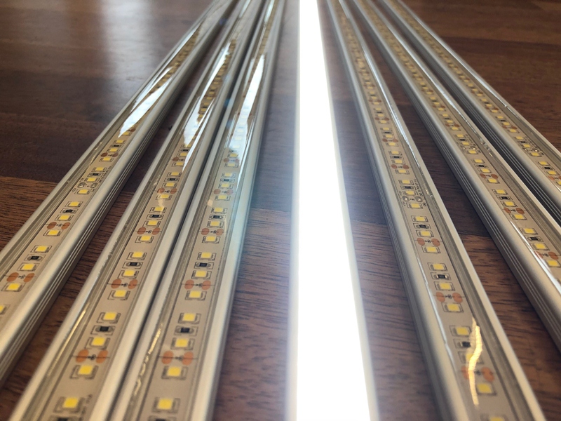 RESTSALG: Matronics IP65 Lysskinne, 60cm - 12Vdc - Matronics